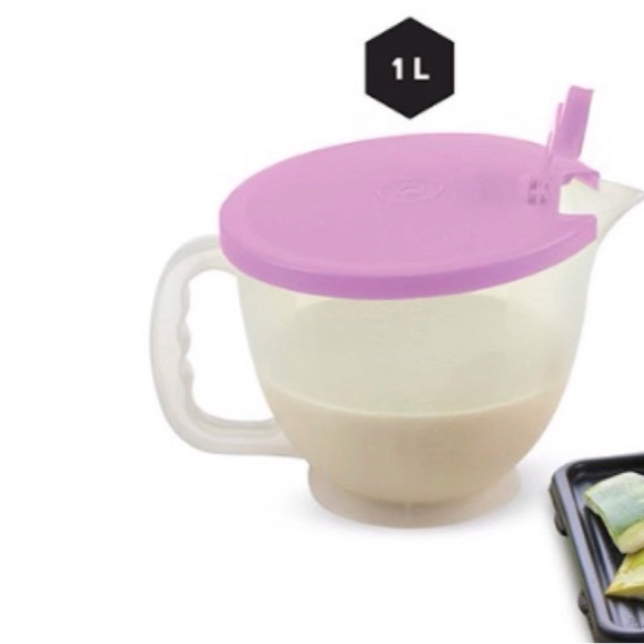 Tupperware | Kitchen | Tupperware Vintage Style Mix N Store Pitcher 4 ...